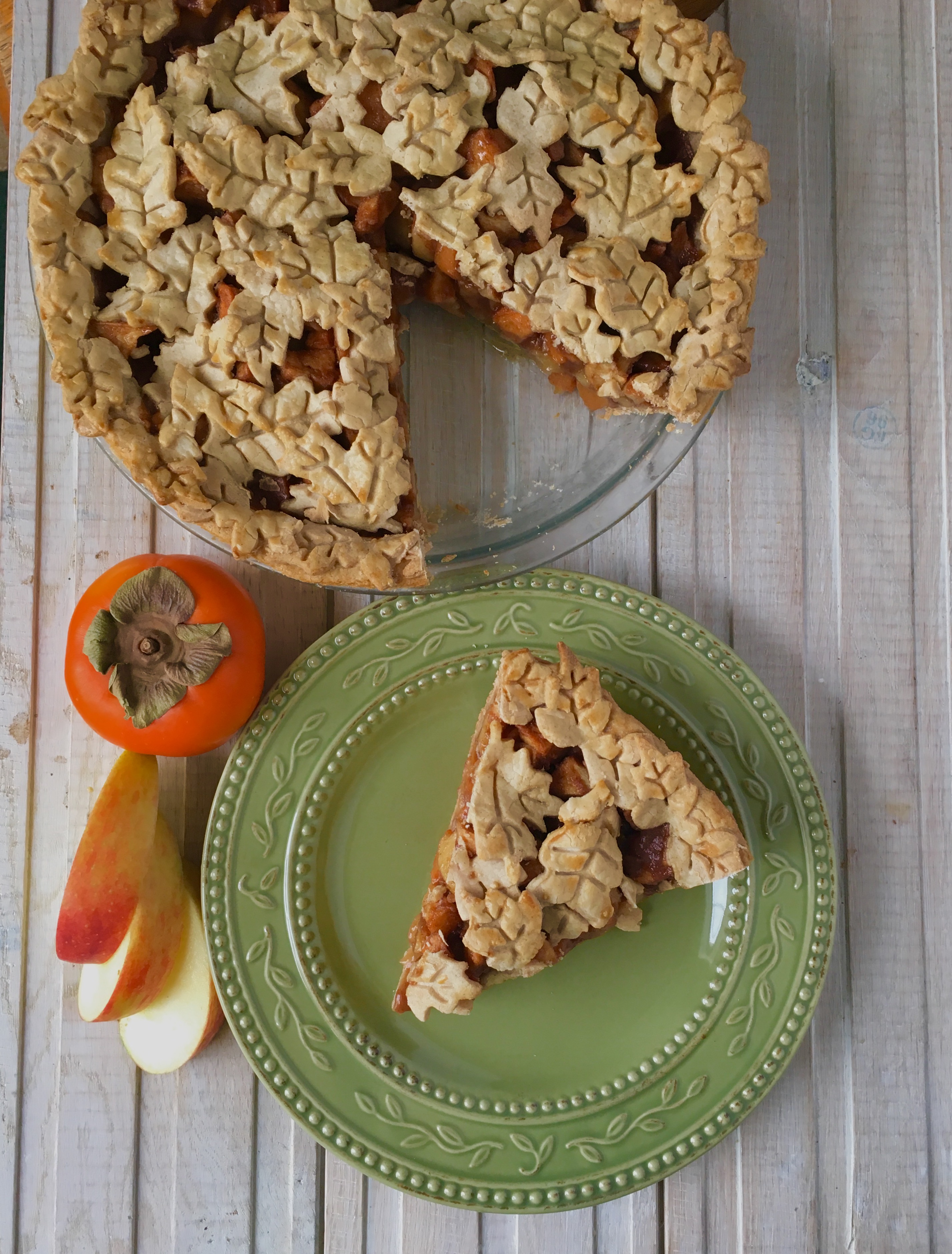 apple persimmon pie - Back Porch Paleo
